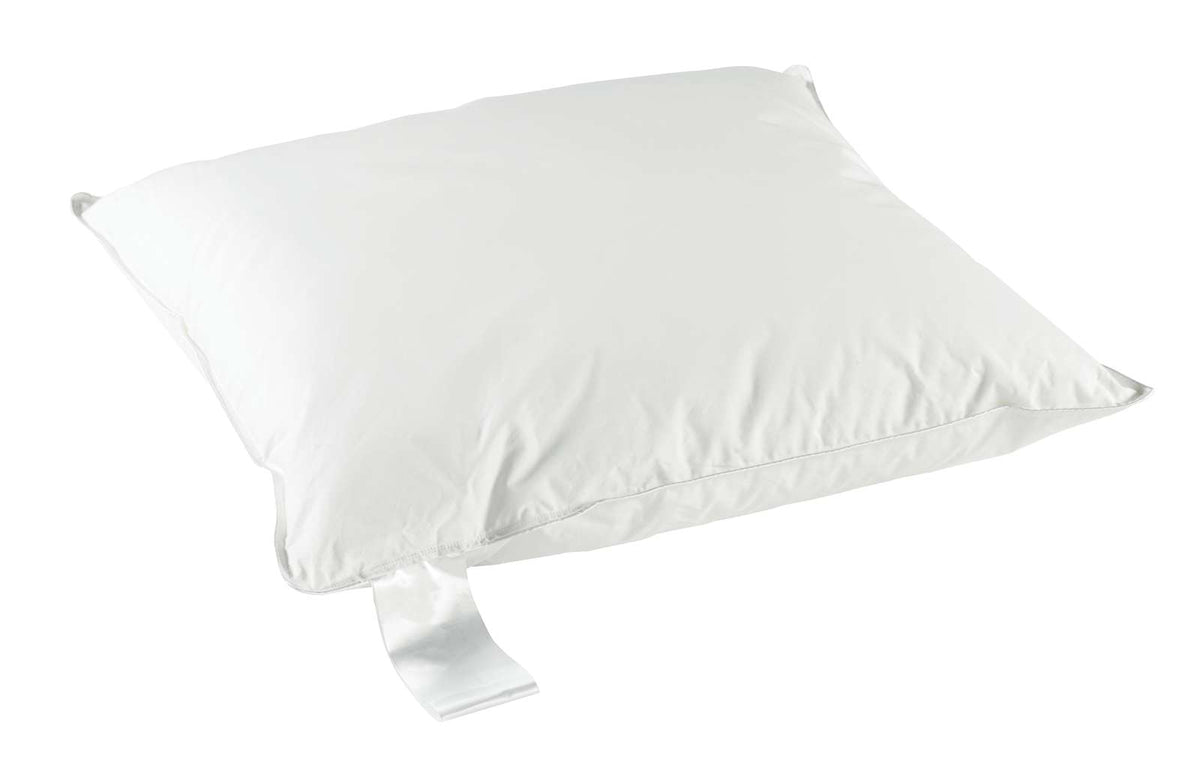 Danish Dreams Medium pude 60x63 andedun – SÖVN Online ApS